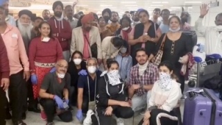 KLM flight finally lands in Delhi, passengers share video (IANS Impact ...