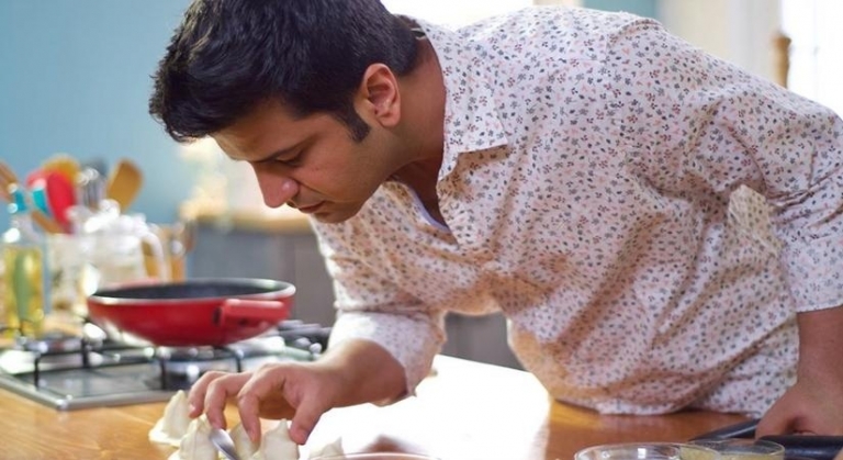 Chef Kunal Kapur finds gourmet-style cooking at home – BDC TV